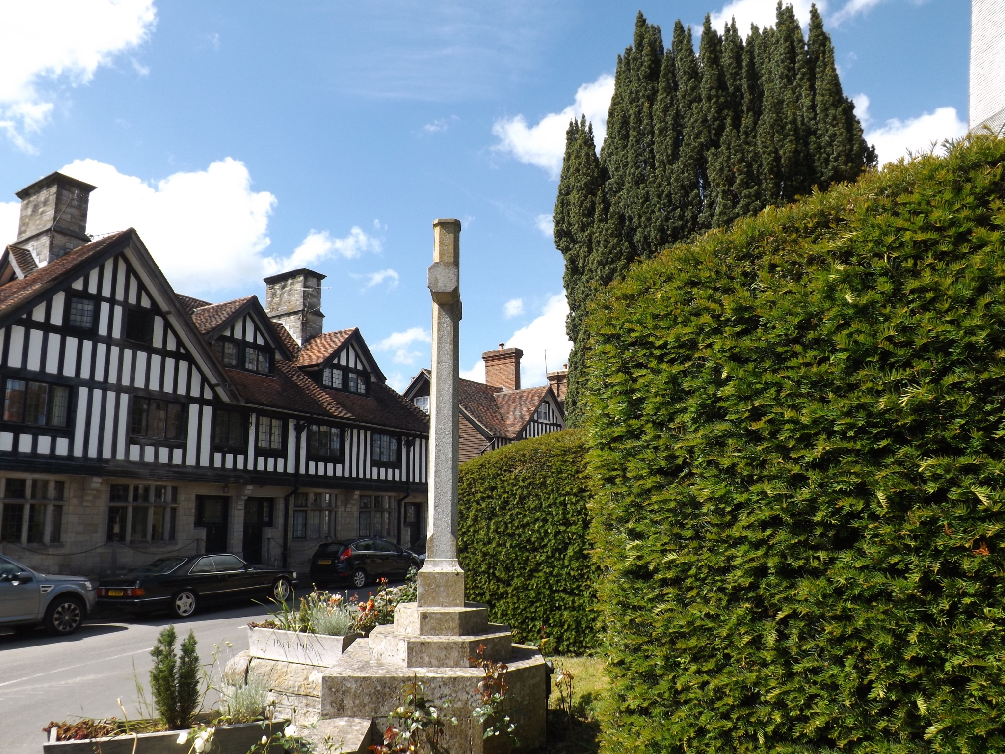 FLETCHING - War Memorials Online